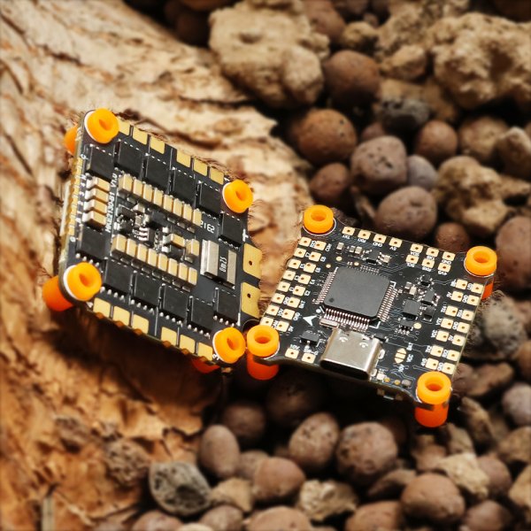 F722 AIO Brushless Flight Controller with Integrated ESC