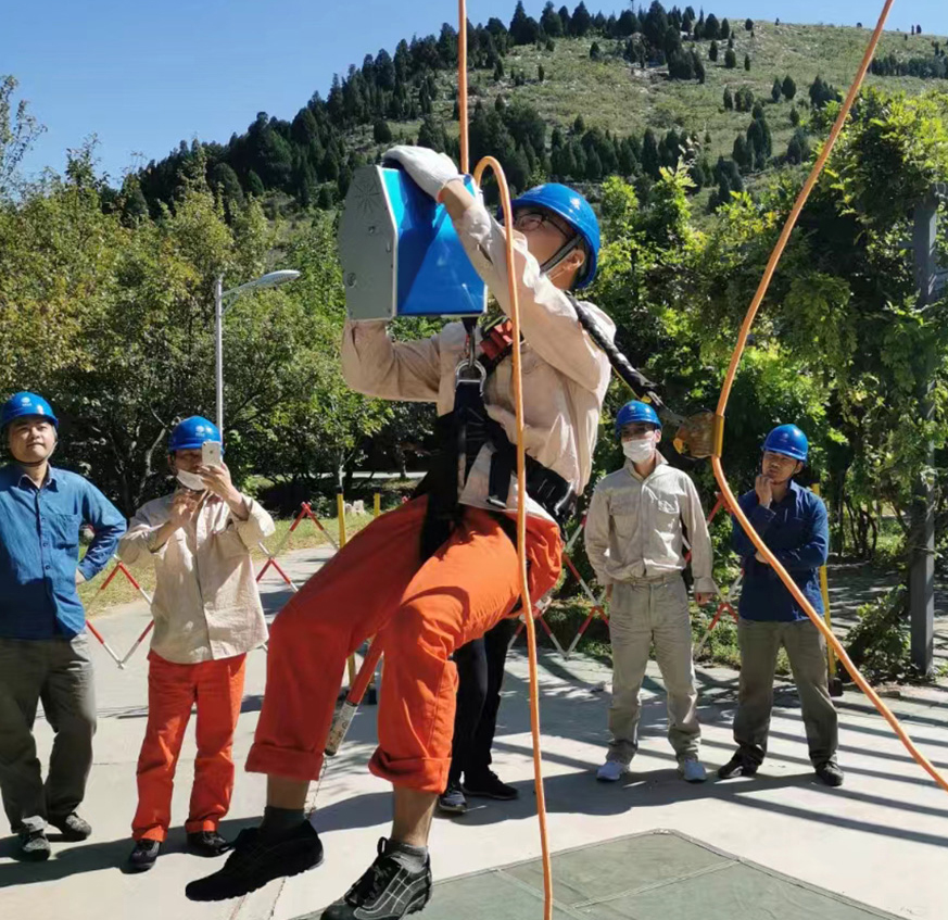 便携式电动升降机-宁波协泰智能科技有限公司