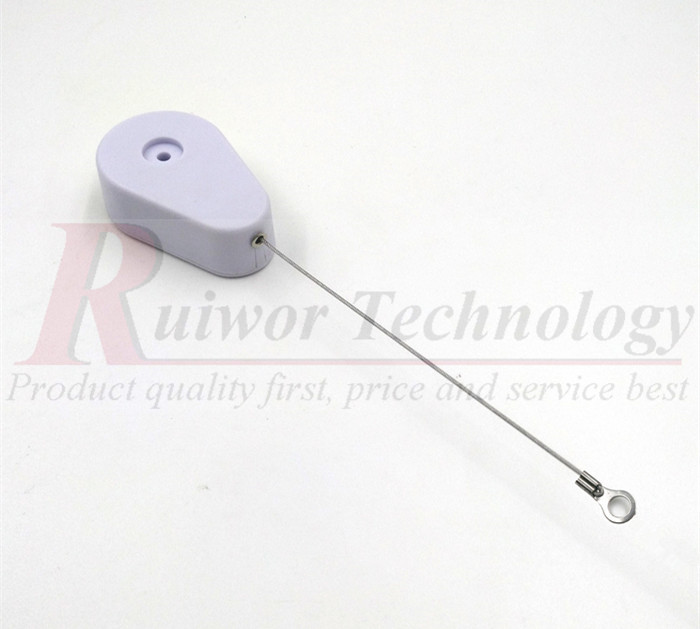 Drop-shaped Bounce Position Secure-pulling Retractor