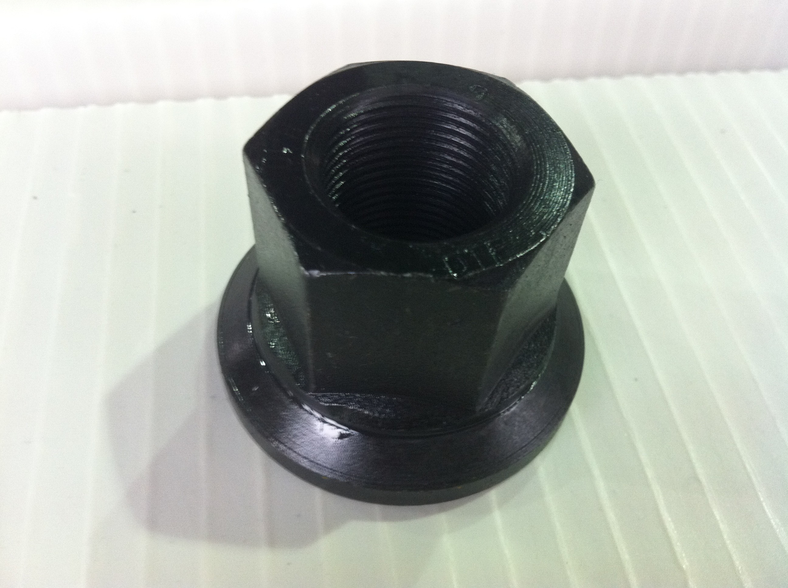 施必牢M33X2车轮螺母_上海底特精密紧固件股份有限公司