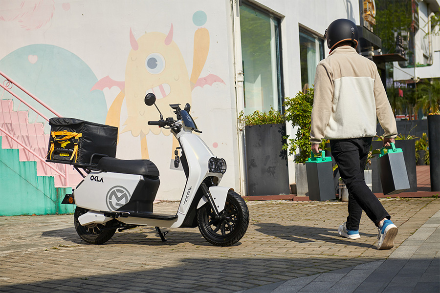 OKLA Global Receives Training from AMPACE on Advanced Battery Technology