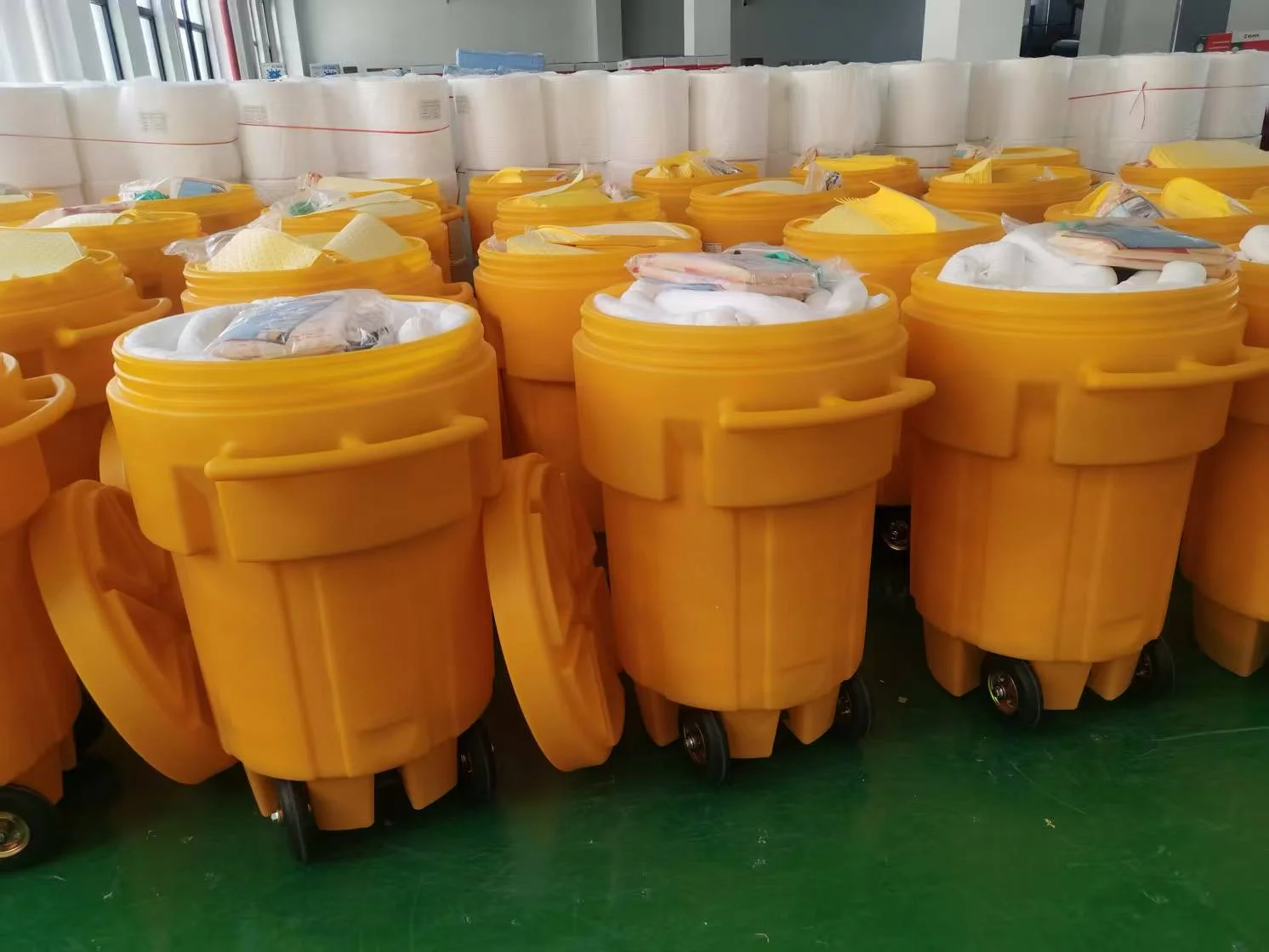 Quick Absorbing 95 Gal Wheeled Overpack Drum Spill Kit