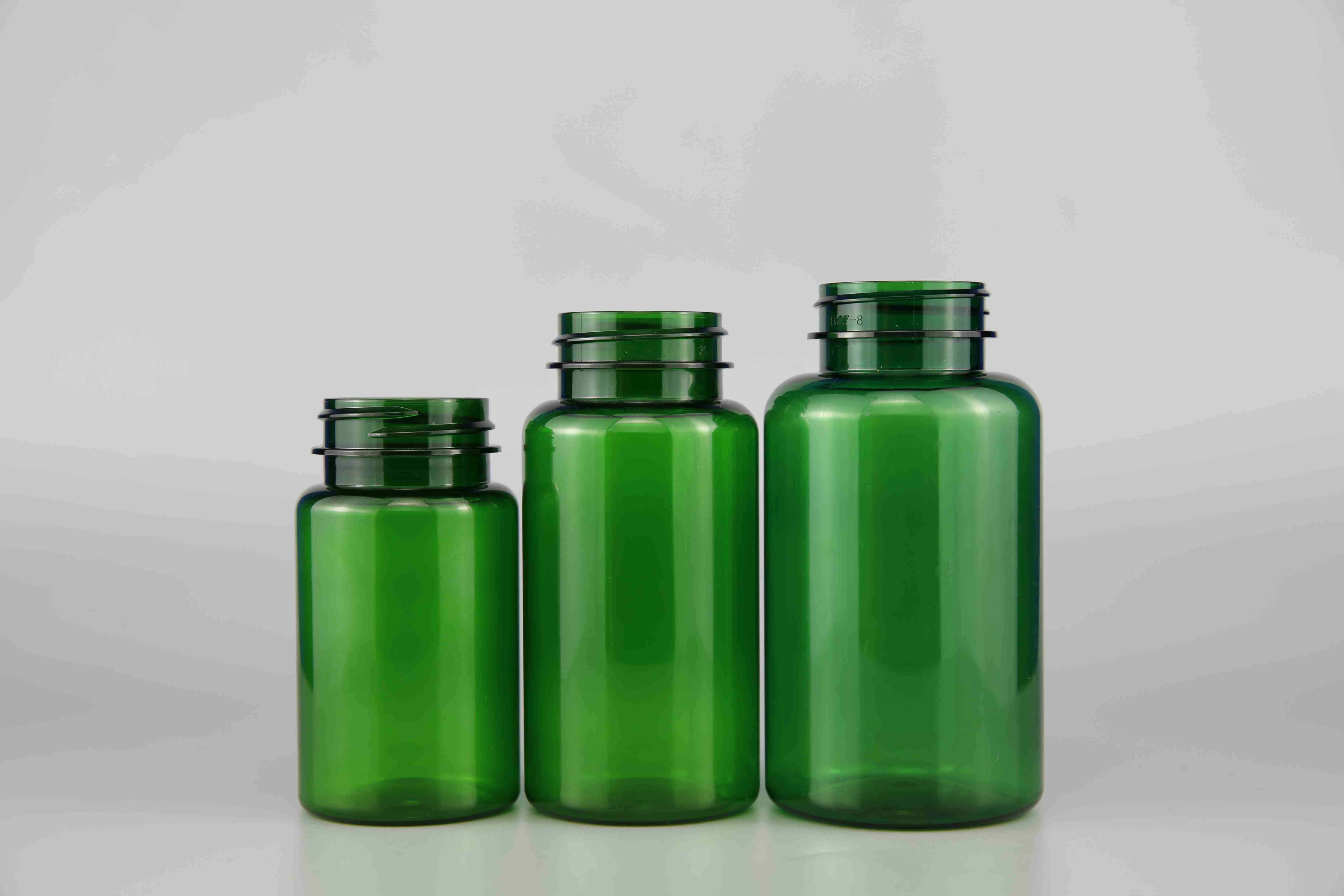 pet cosmetic bottle Customization: Show the brand