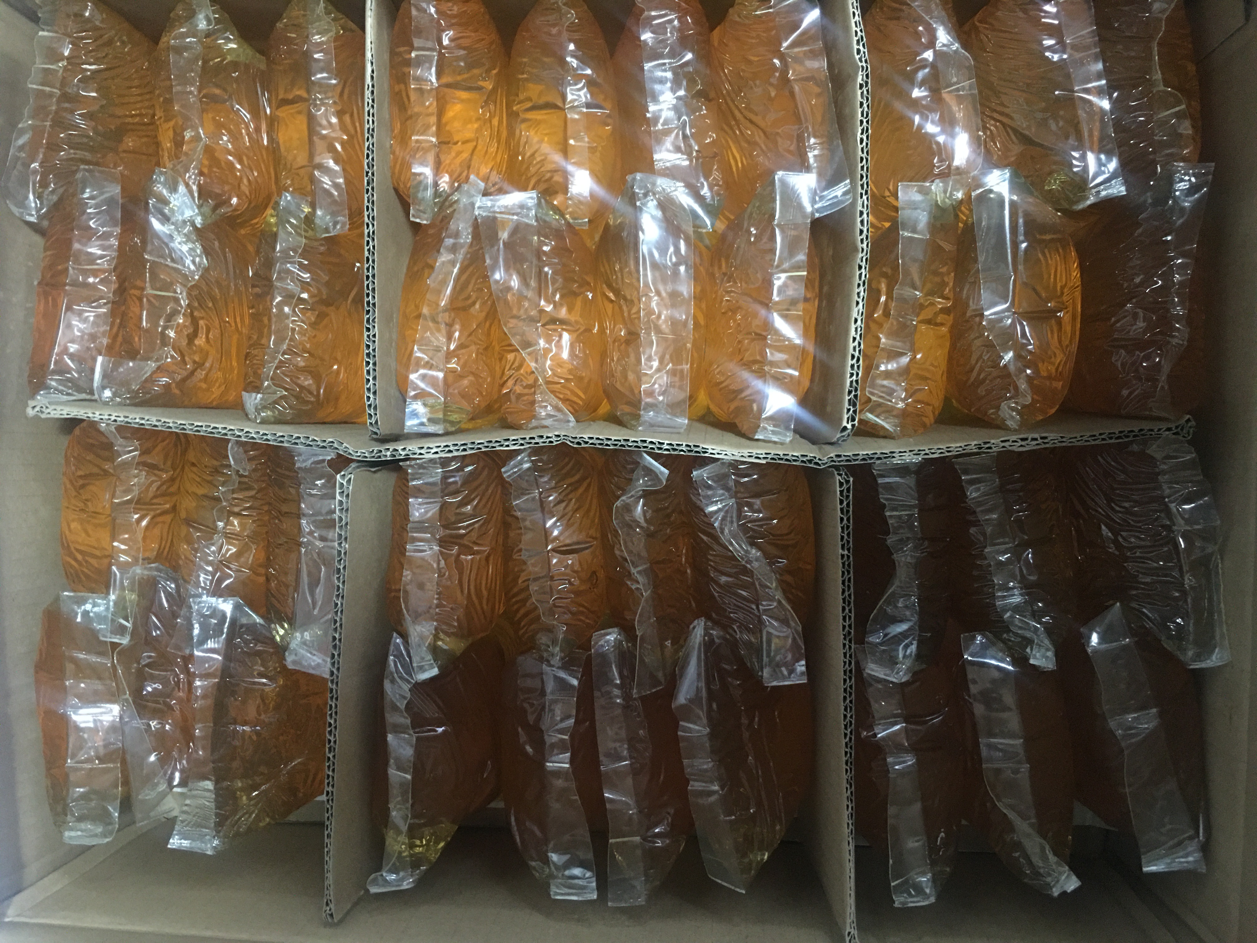 EM 578 Hot Melt Adhesive for PET Bottle Labeling &Food FDA