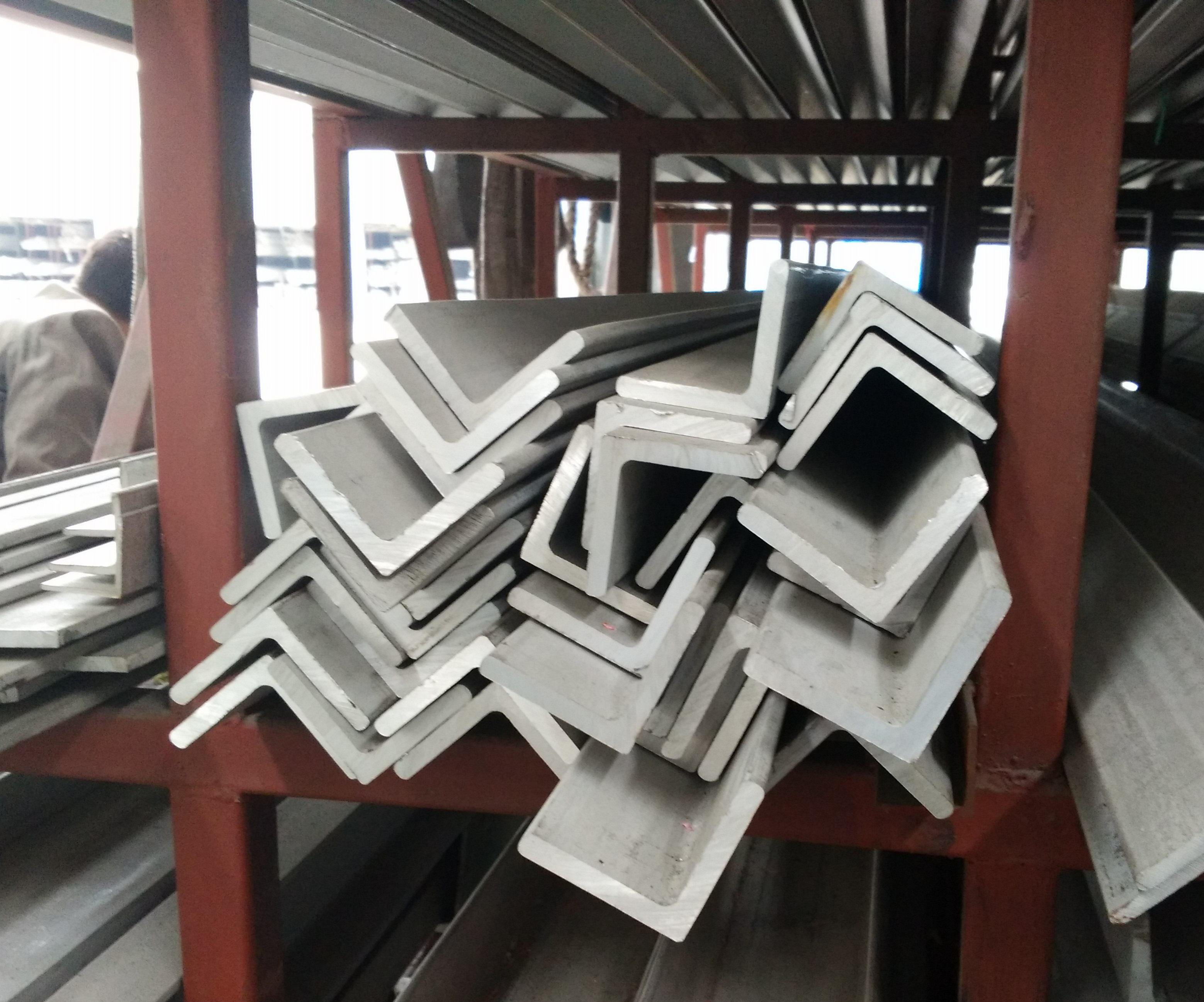 410 Stainless Steel Angle Bar