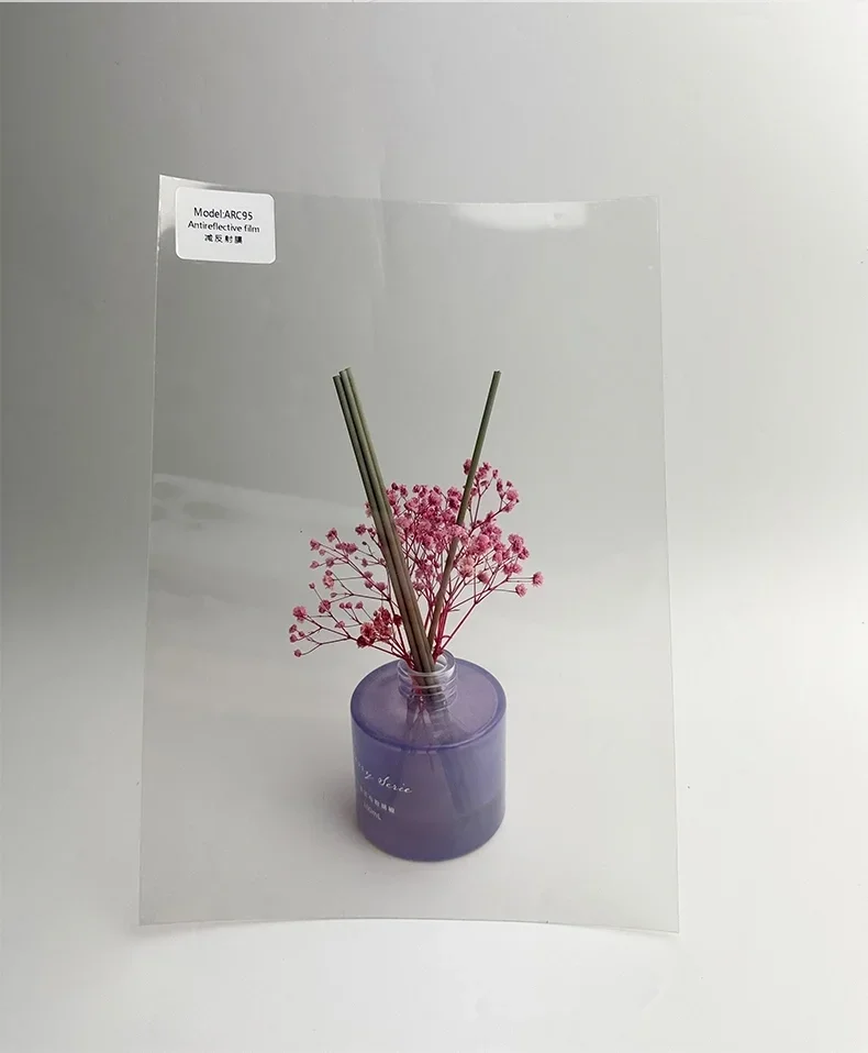 Benefits Of Clear Anti Reflection Film In Museum Display Cases