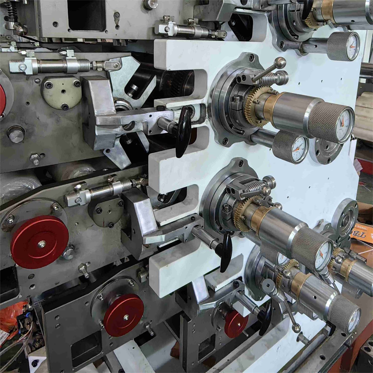 Collapsible Aluminium Tube Making Line | Wuxi Xuntang Technology ...