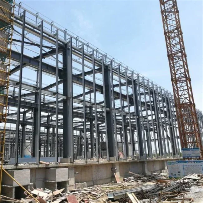 What are the precautions when building a steel structure factory?