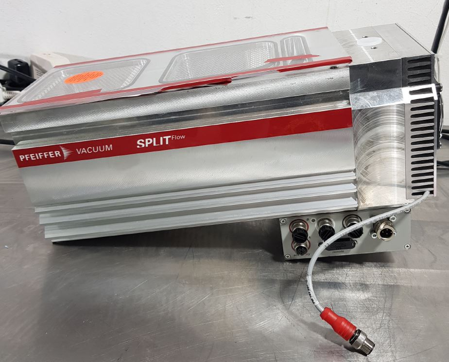 PFEIFFER SPLITFLOW 310 Turbo Pump (PMP04299) with TC400 Controller