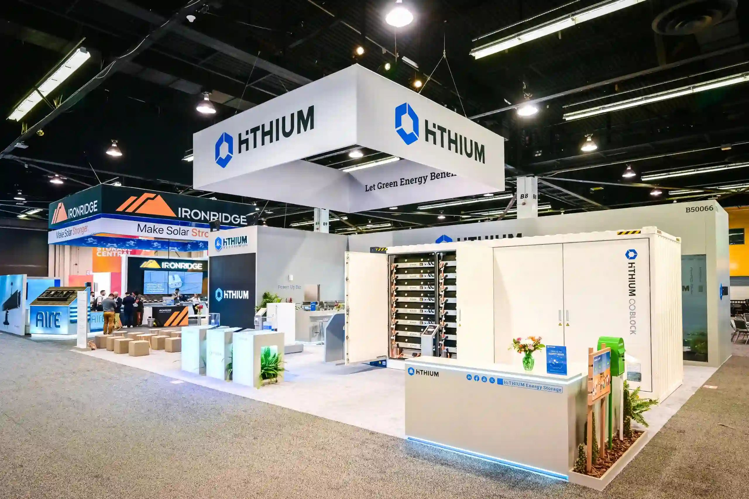 Design of Haichen's Energy Storage Booth in the US