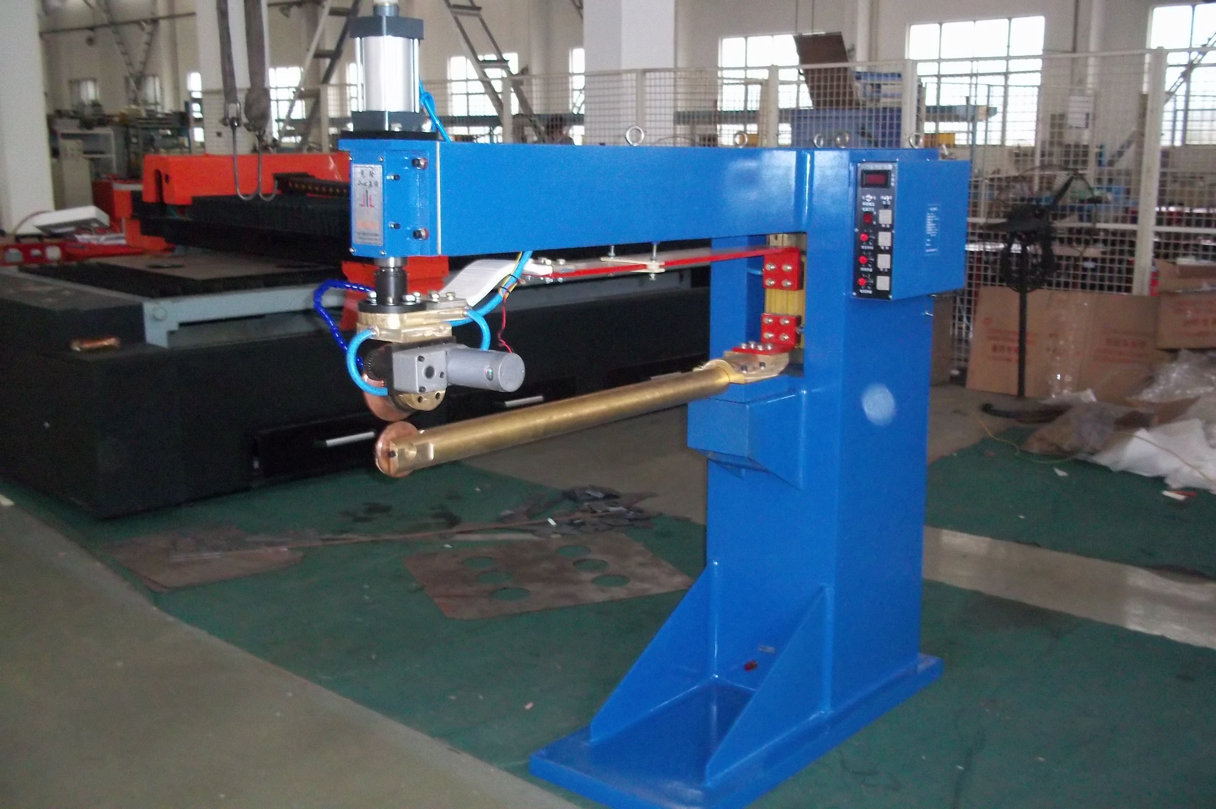 Industrial Resistance Seam Welding Machine China