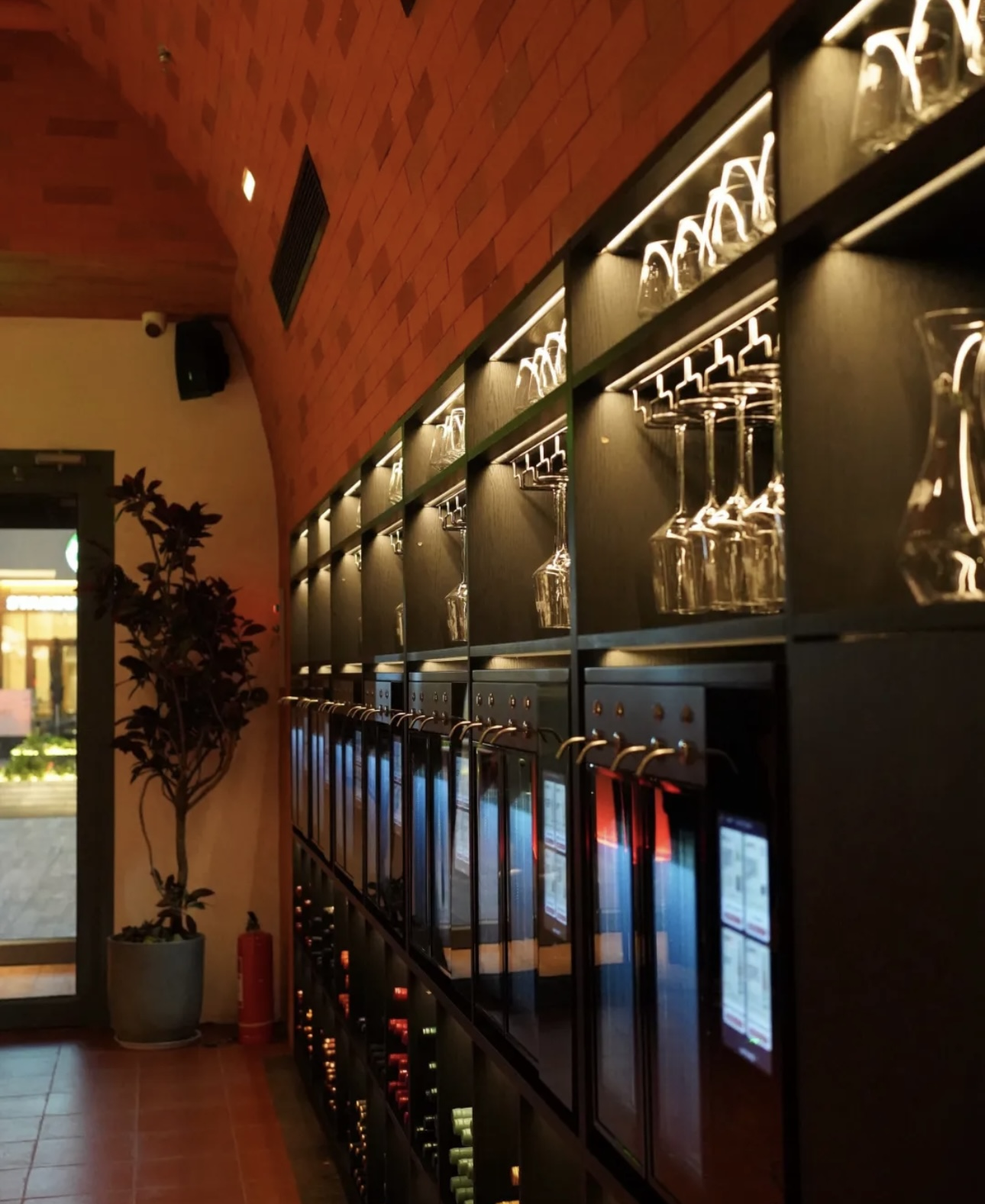 Wristband Wine Dispenser Revolution: How Upscale Dining Achieves 70% ...