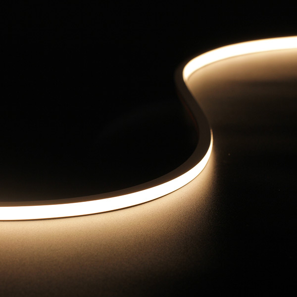 LED light strips are used in outdoor billboards to show creativity ...