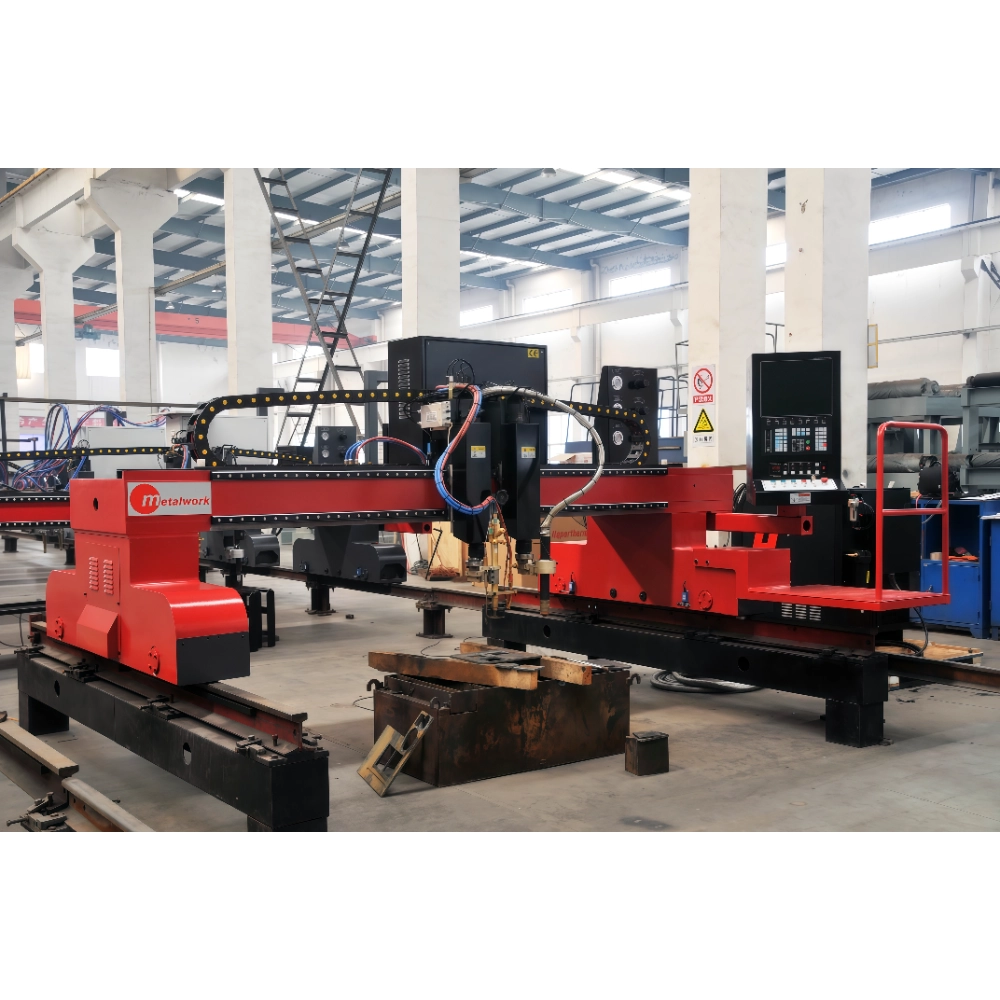 CNC Plasma and Gas Cutting Machine for Industrial Metal Fabrication