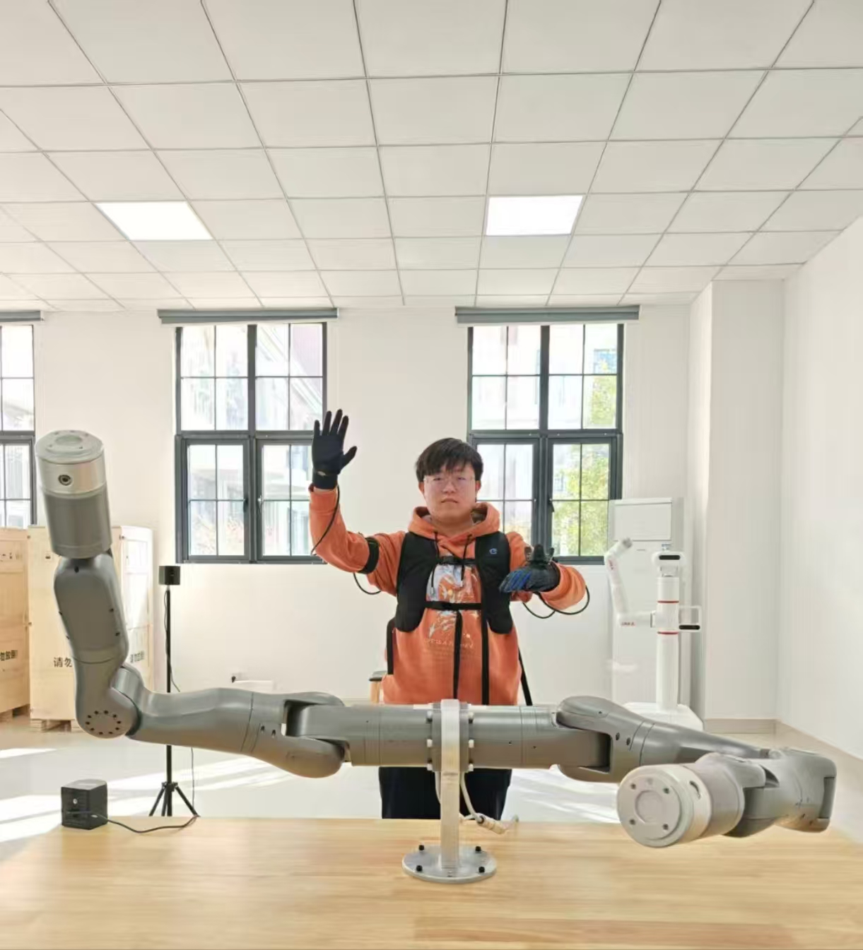 Humanoid robot motion capture and remote control system IMHB05TG-2 ...