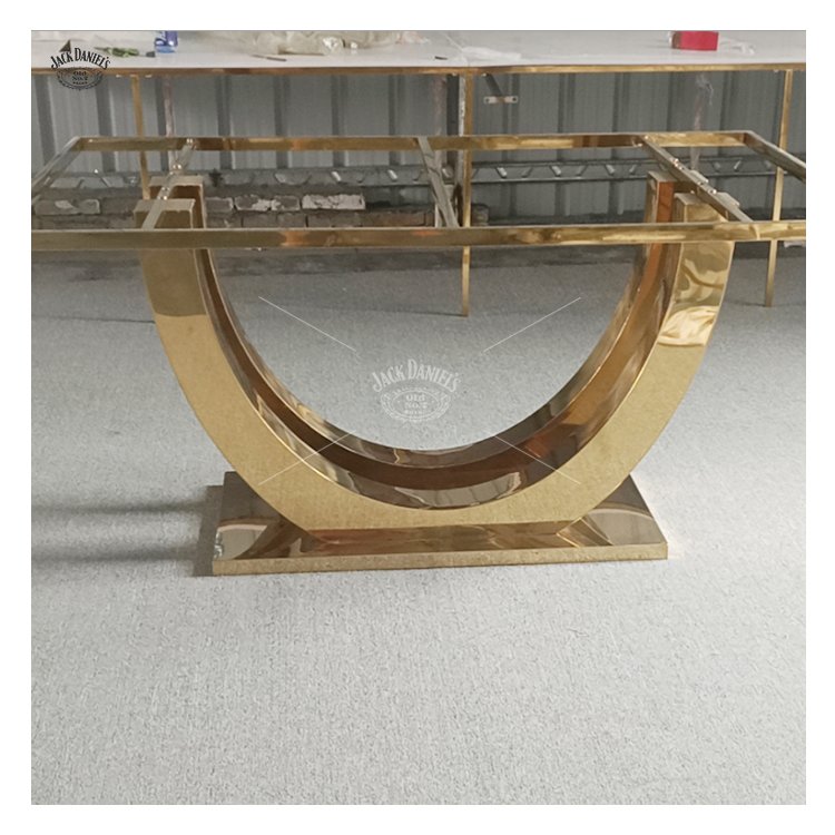Gold Console Tables Buying Guide: Materials, Styles, and Design Tips