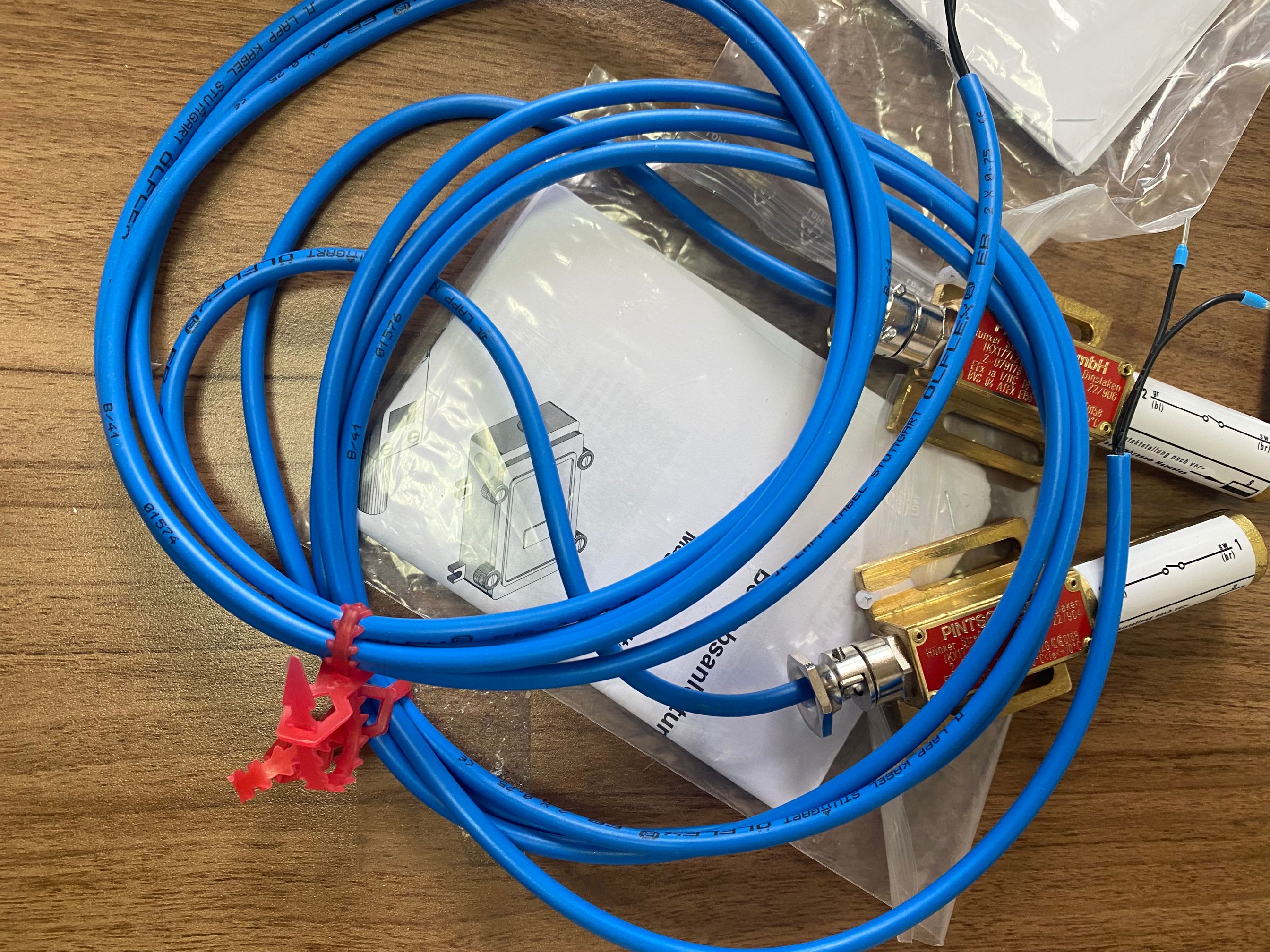 Tiefenbach WKC167K214磁性开关_上海绿添科技有限公司